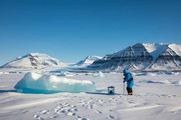 I segreti dei ghiacci artici: tracce di farmaci e cosmetici svelano ...
